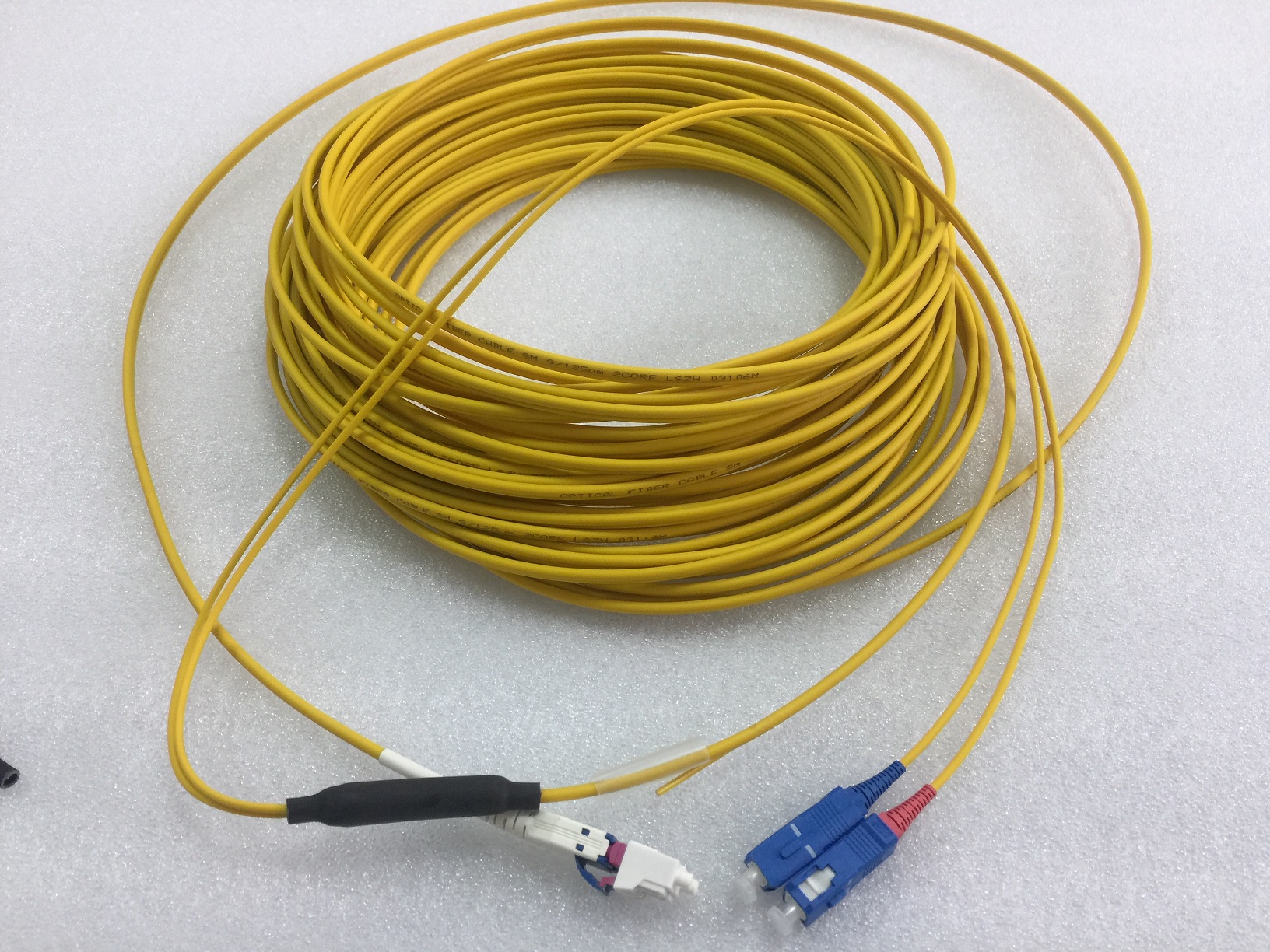 Fiber Optic Patch Cord LC/UPC-SC/UPC Duplex Traceable Jumper Cables ...